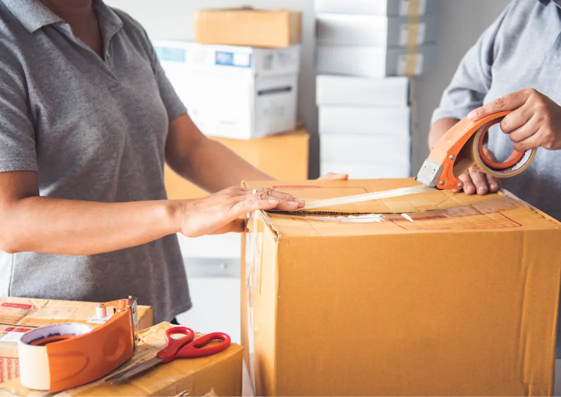 Verpacken von Paketen für den Versand - wie macht man das richtig ...